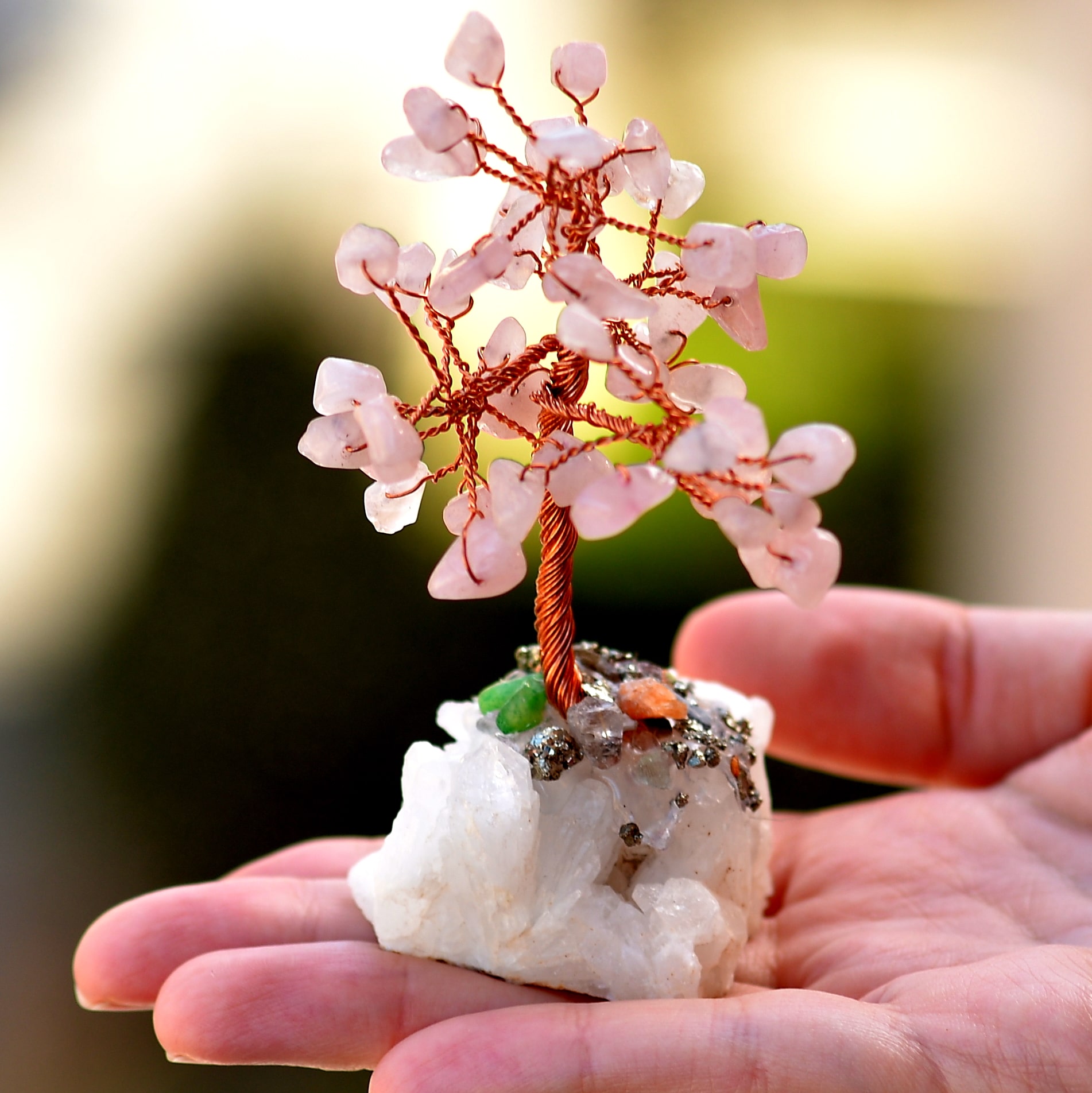 Pembe Kuvars Taşı Ağaç - Kristal Kuvars Tabanlı - Taş Sandığı